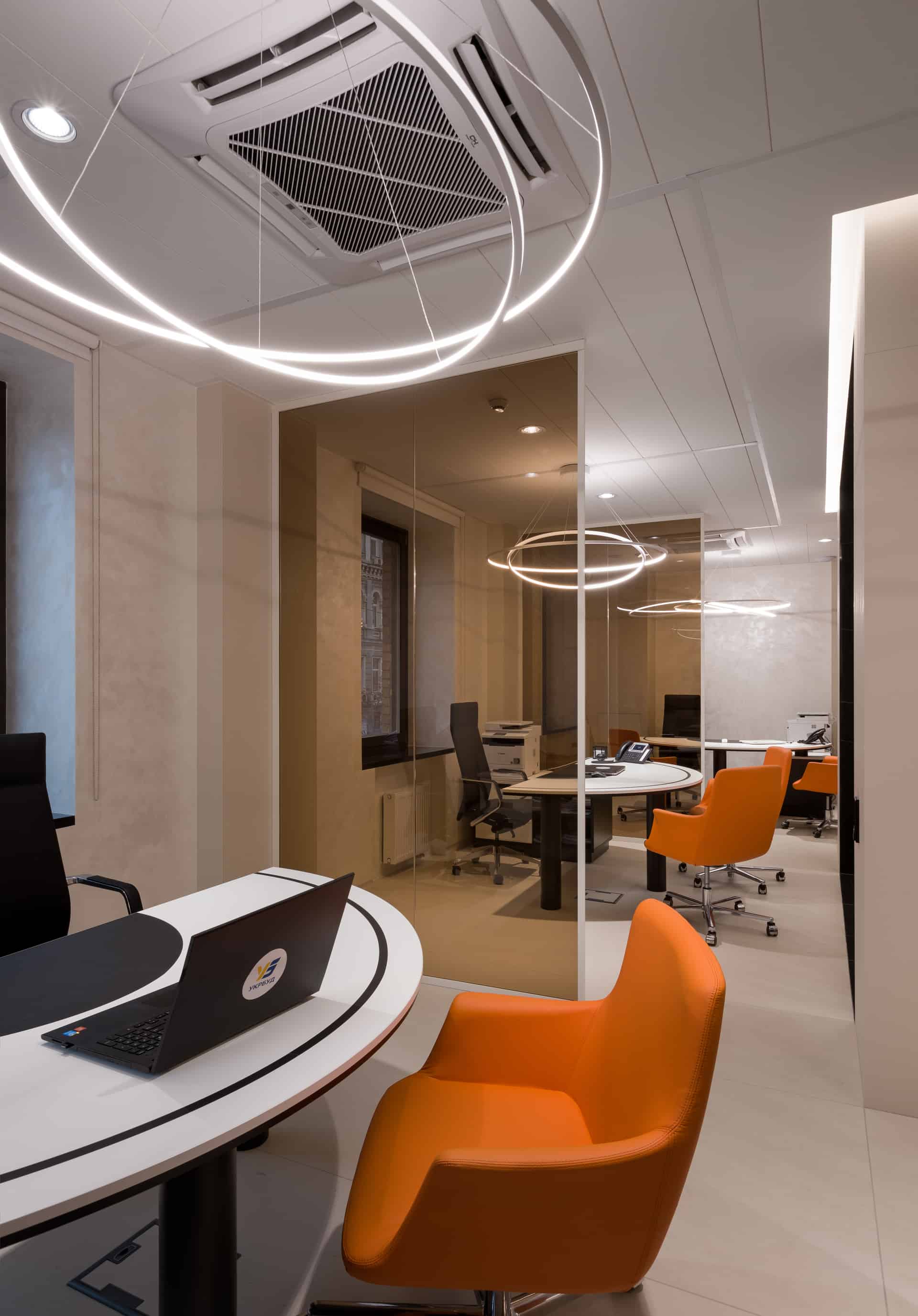 UKRBUD flagship office | Interior Designio