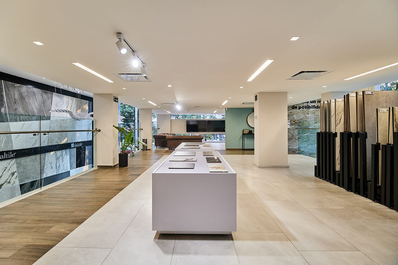 Showroom Daltile | Interior Designio