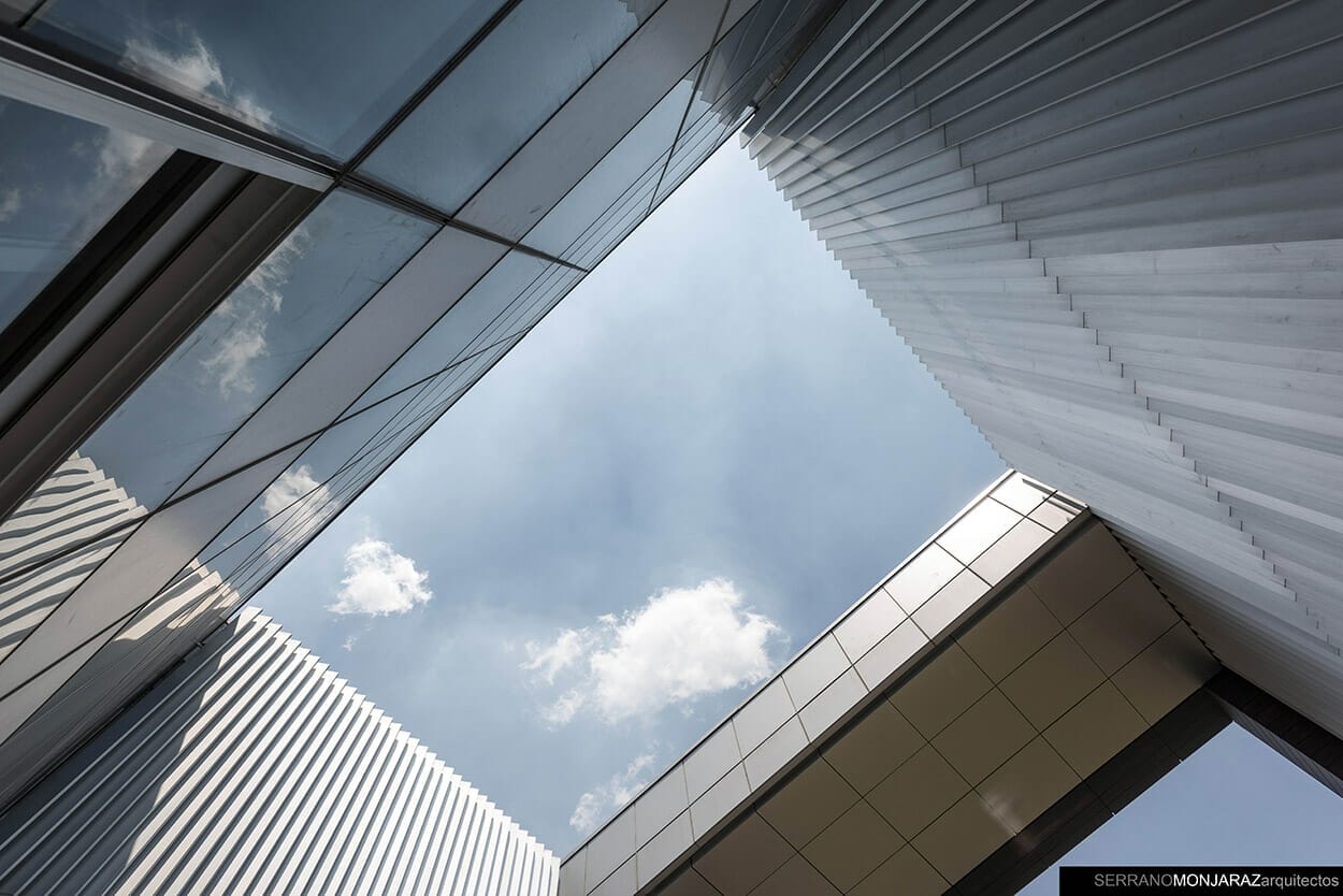 Altaire II | Interior Designio