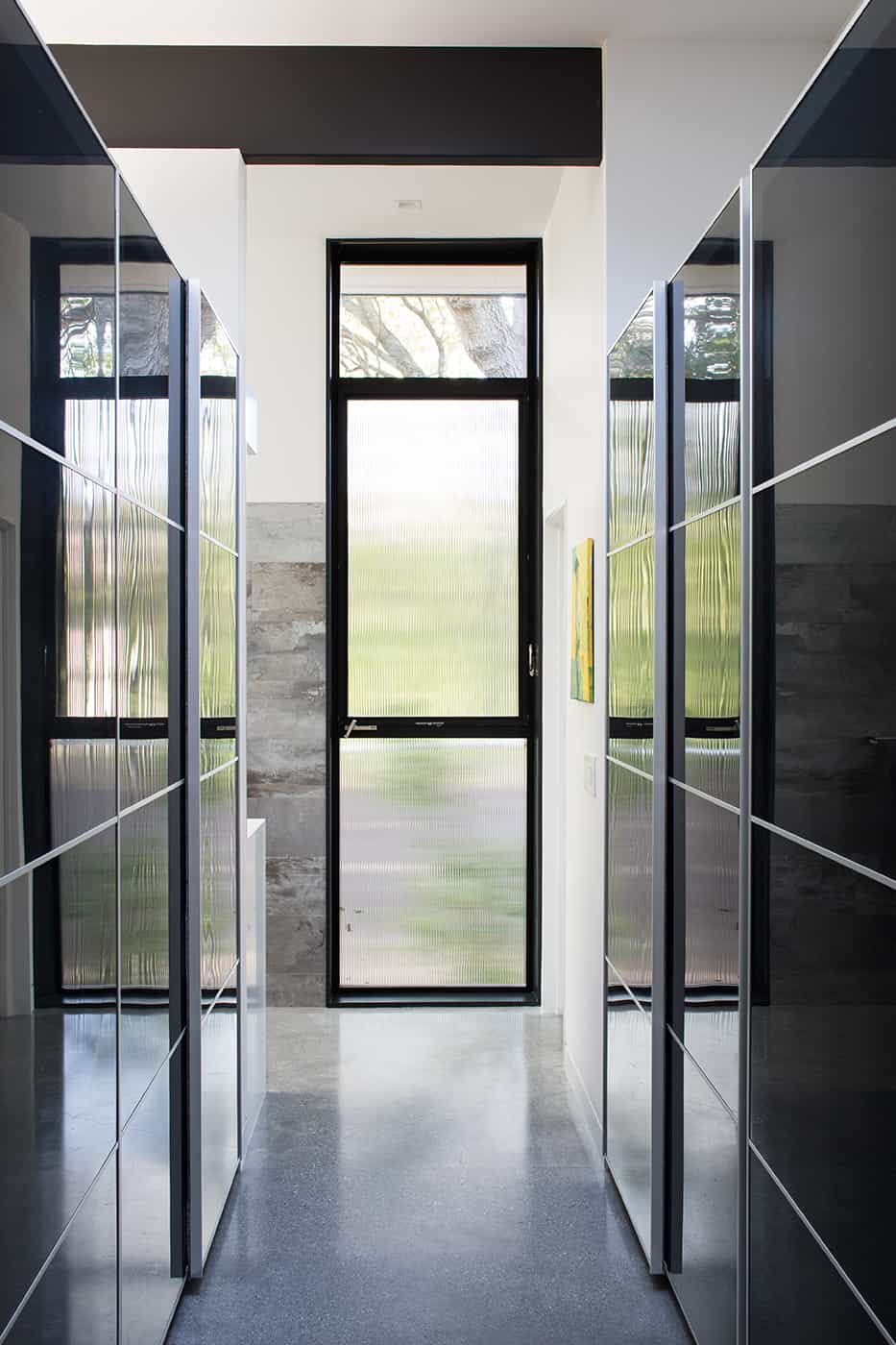 Modern Atrium House | Interior Designio